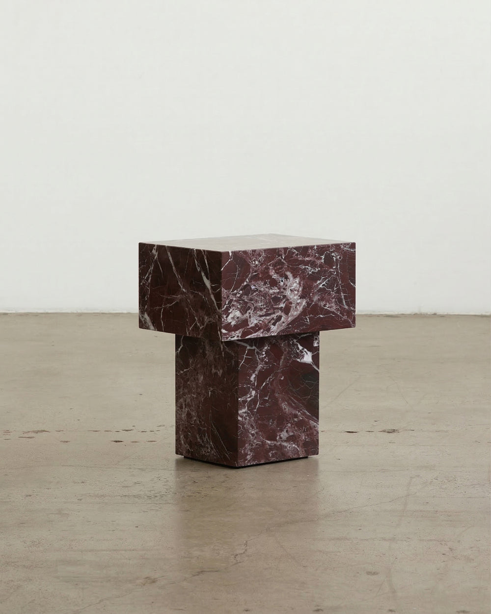 Butter Side Table Rosa Levanto | by Fleur Studios