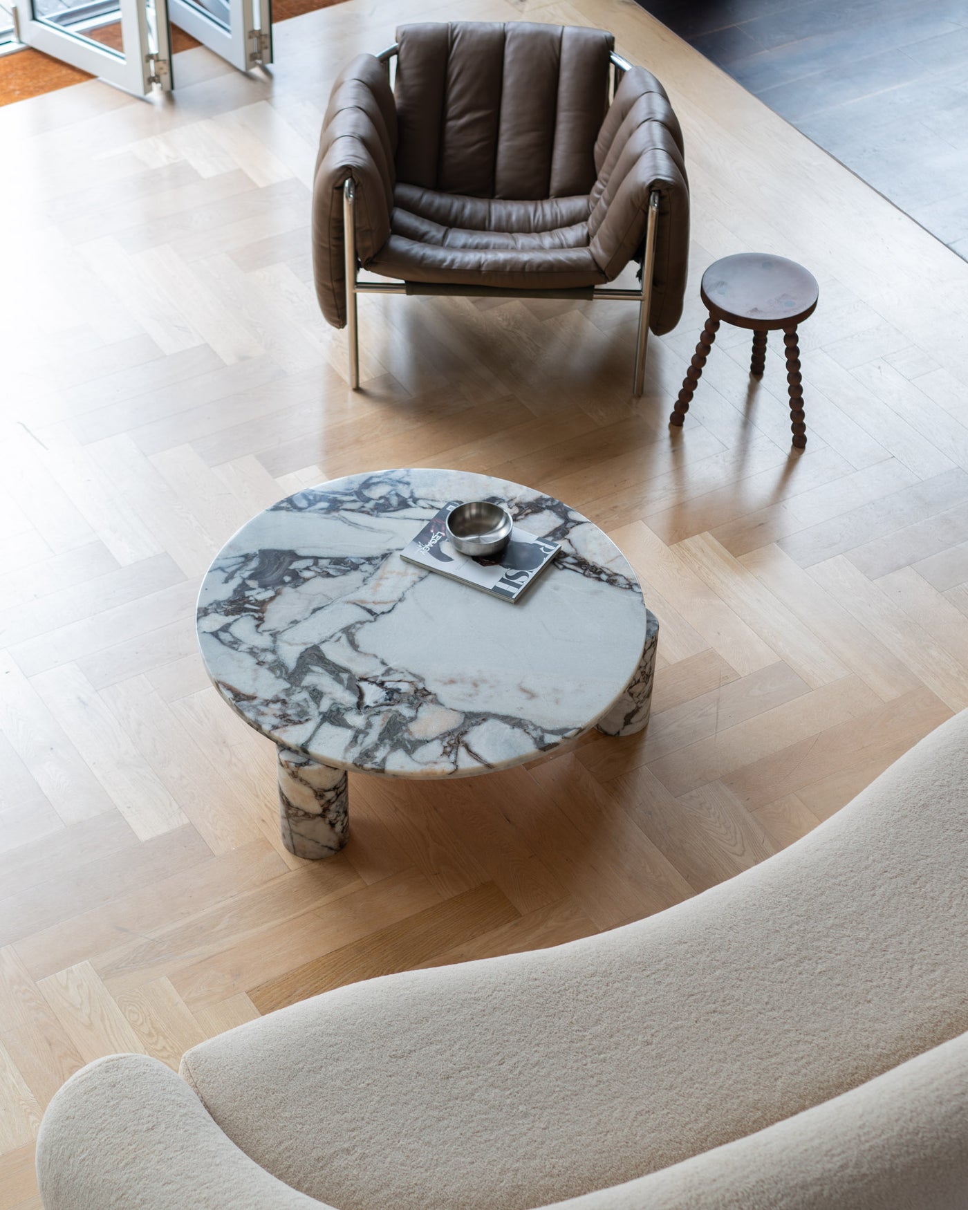 Bombola Round Coffee Table Calacatta Nero | Fleur Studios
